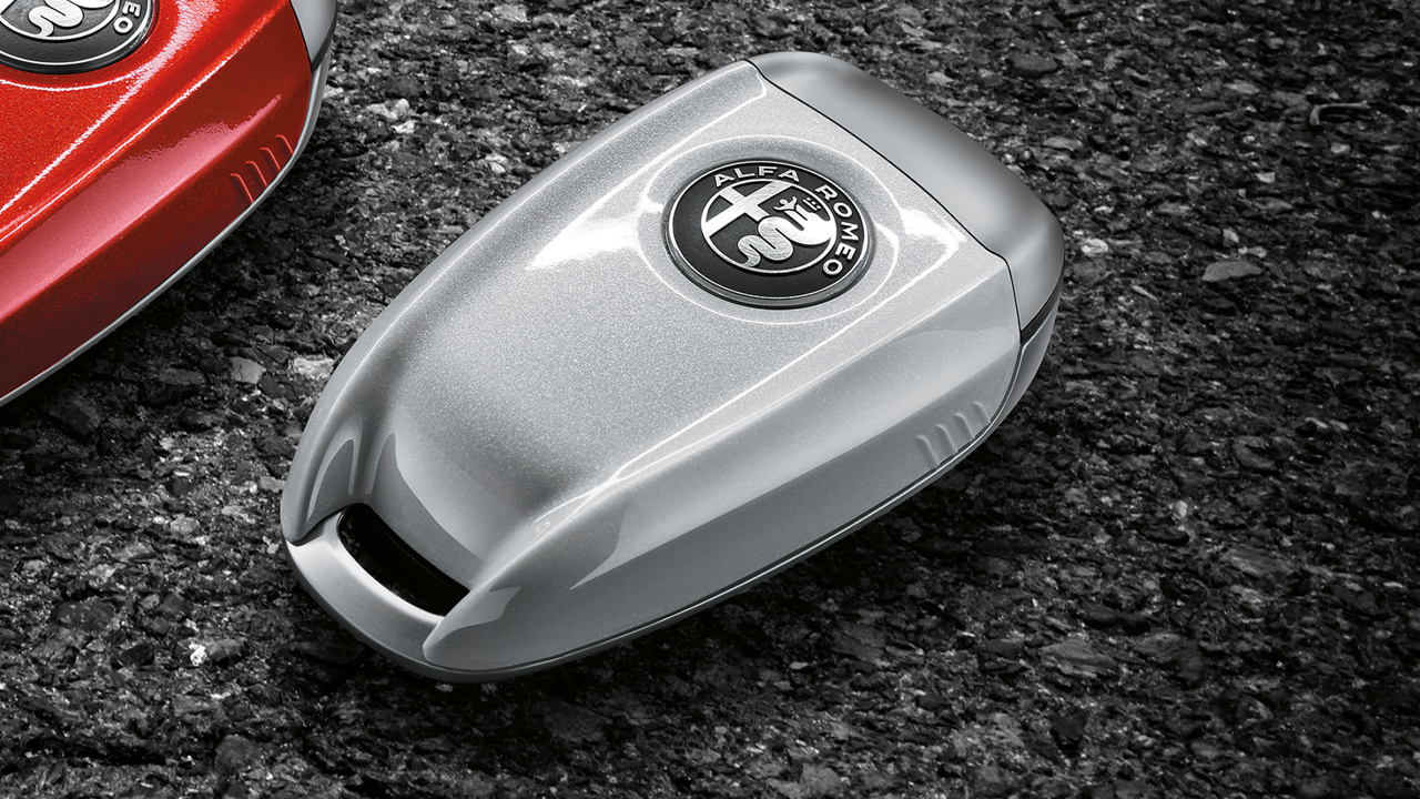 Accessories | Giulia | Alfa Romeo Australia